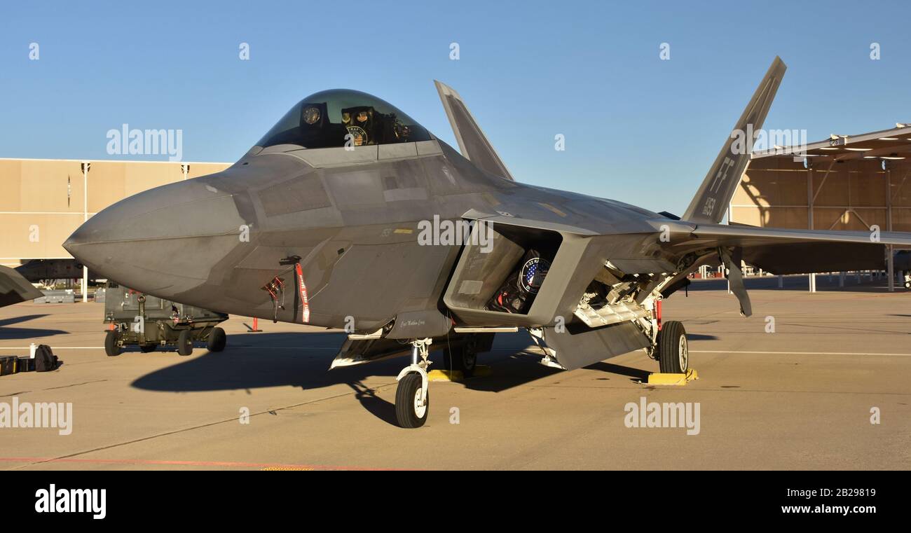 An Air Force F-22 Raptor fighter jet on a runway at Davis-Monthan Air ...
