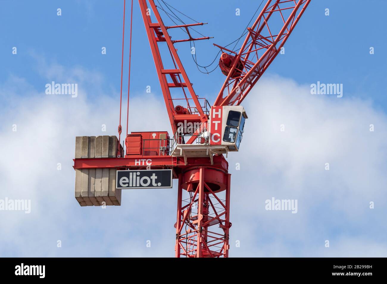 Tower crane cab operated by Elliot group at Aura project, Knowledge ...