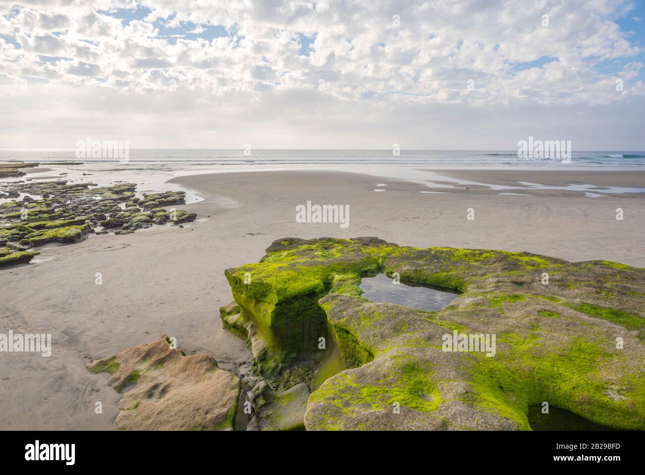 Tabletops reef hi-res stock photography and images - Alamy