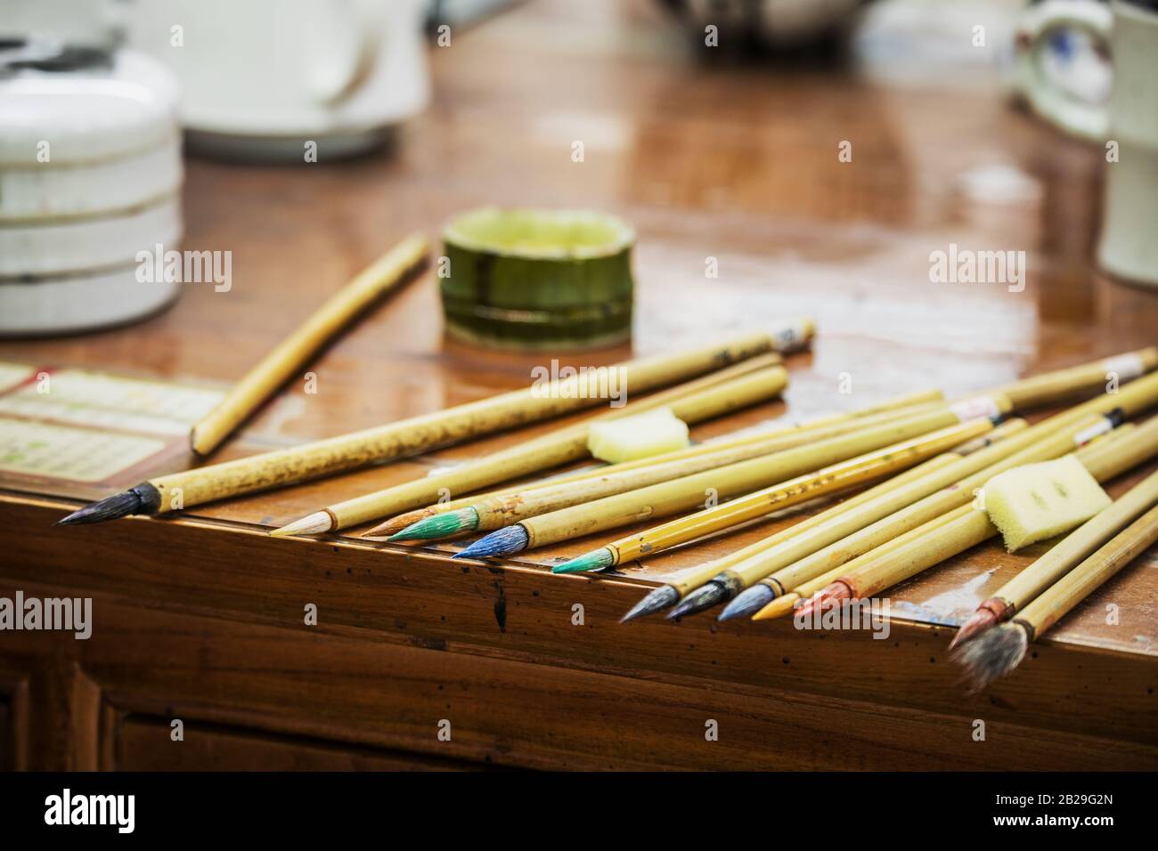 Beijing brushes chinese calligraphy hi-res stock photography and images ...