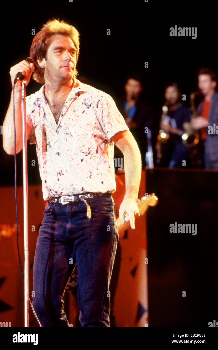 CLARKSTON, MI - AUGUST 1: American singer Huey Lewis of the group Huey ...