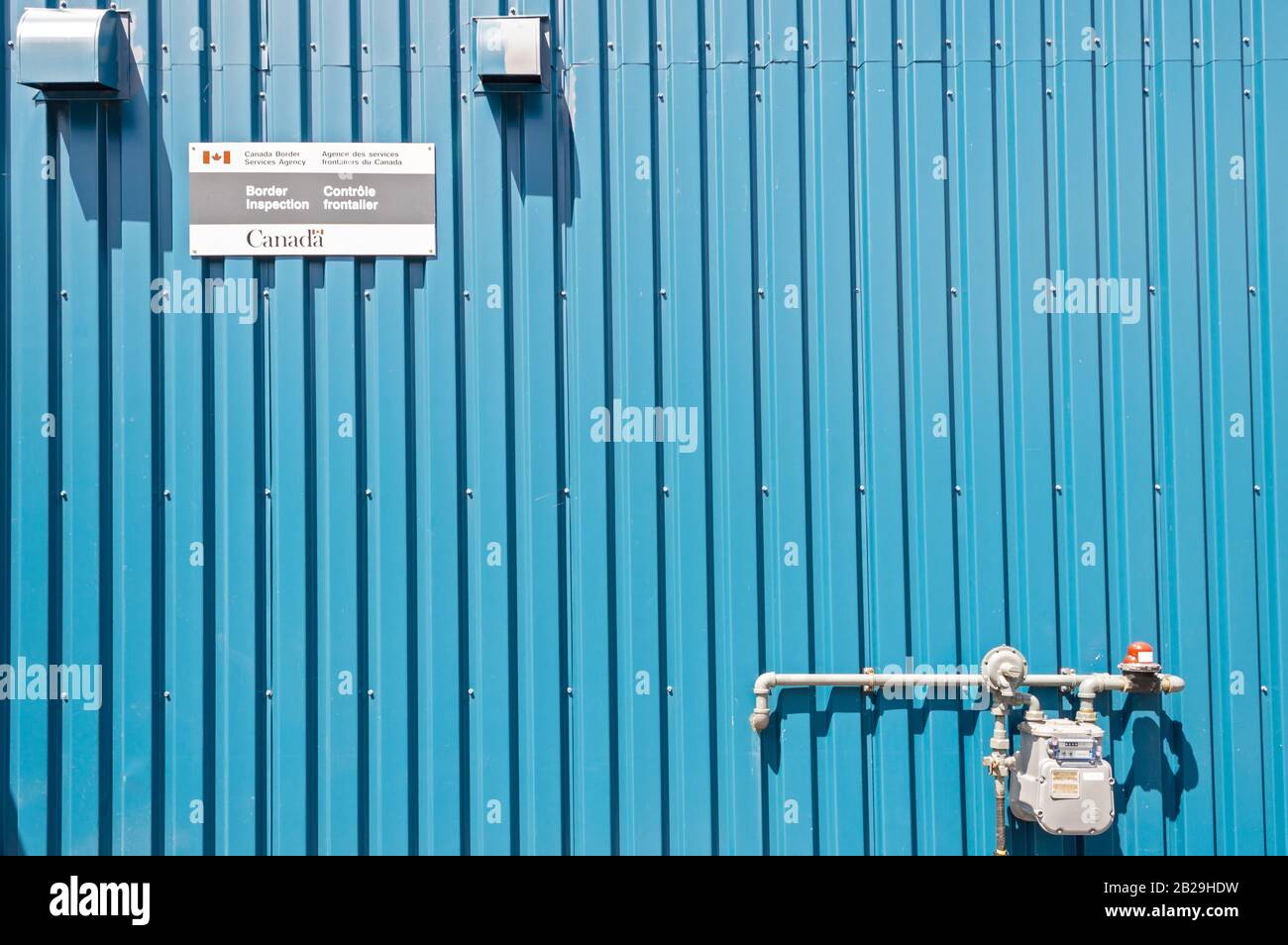 Canada border control hi-res stock photography and images - Alamy