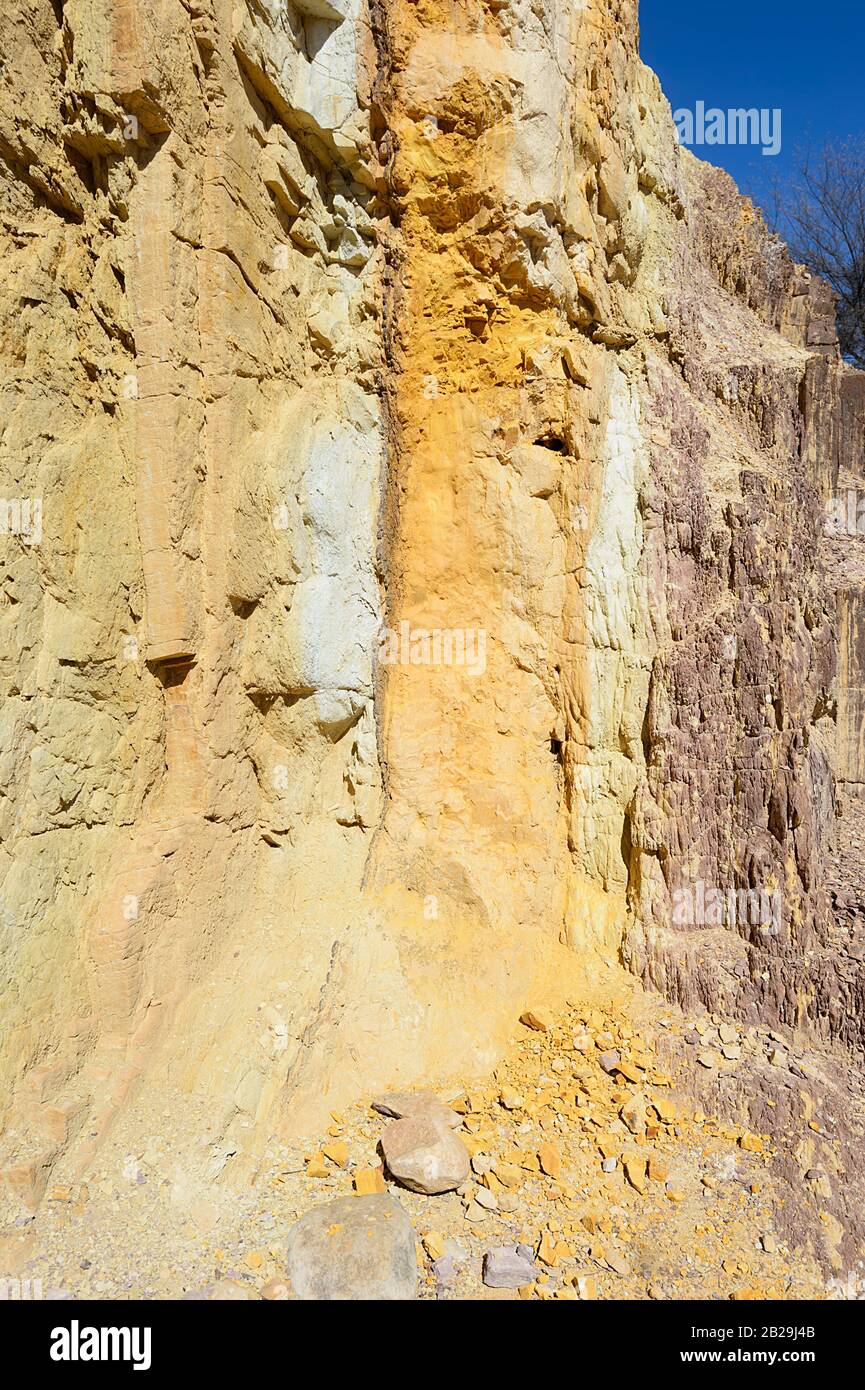 Rock layers colourful formation hi-res stock photography and images - Alamy