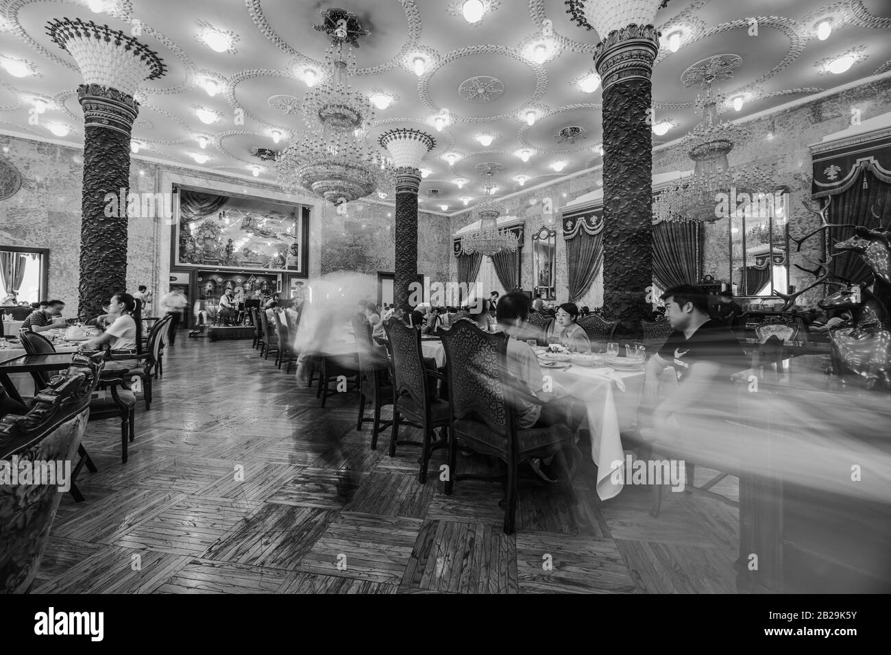 Legendary building Black and White Stock Photos & Images - Alamy