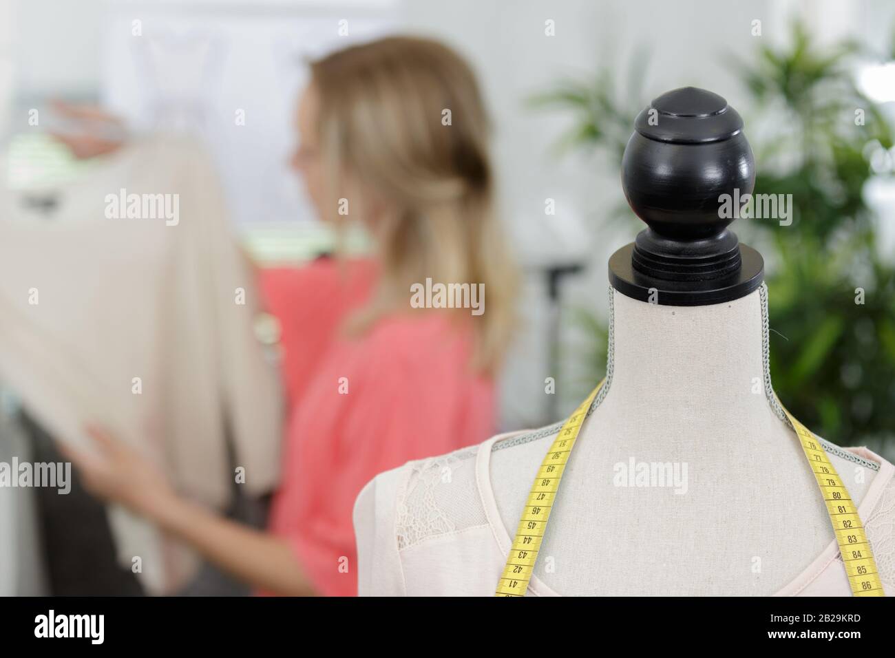 Tailors model hi-res stock photography and images - Alamy