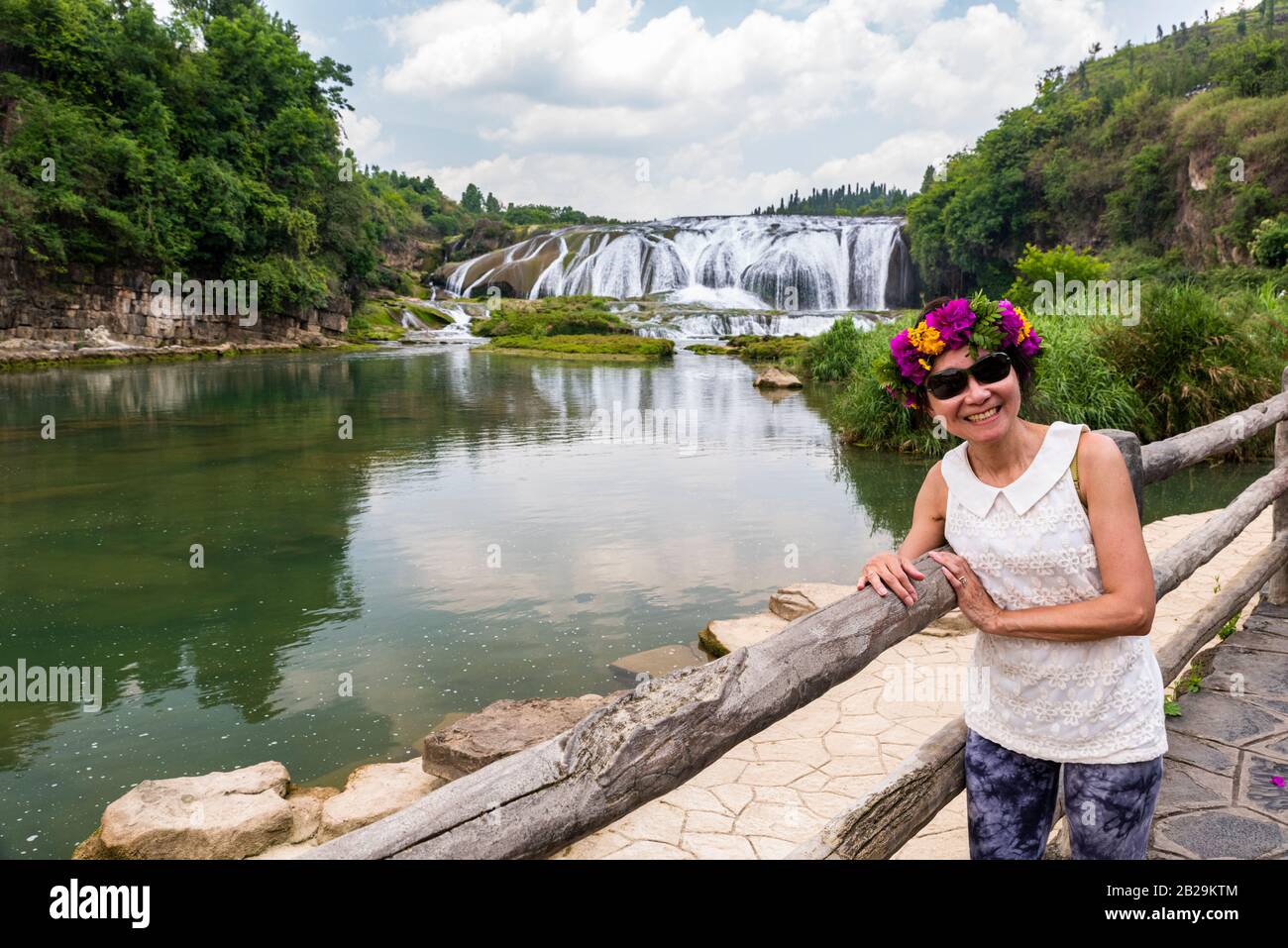 Doupotang Waterfall of the Huangguoshu Waterfall is located on the ...