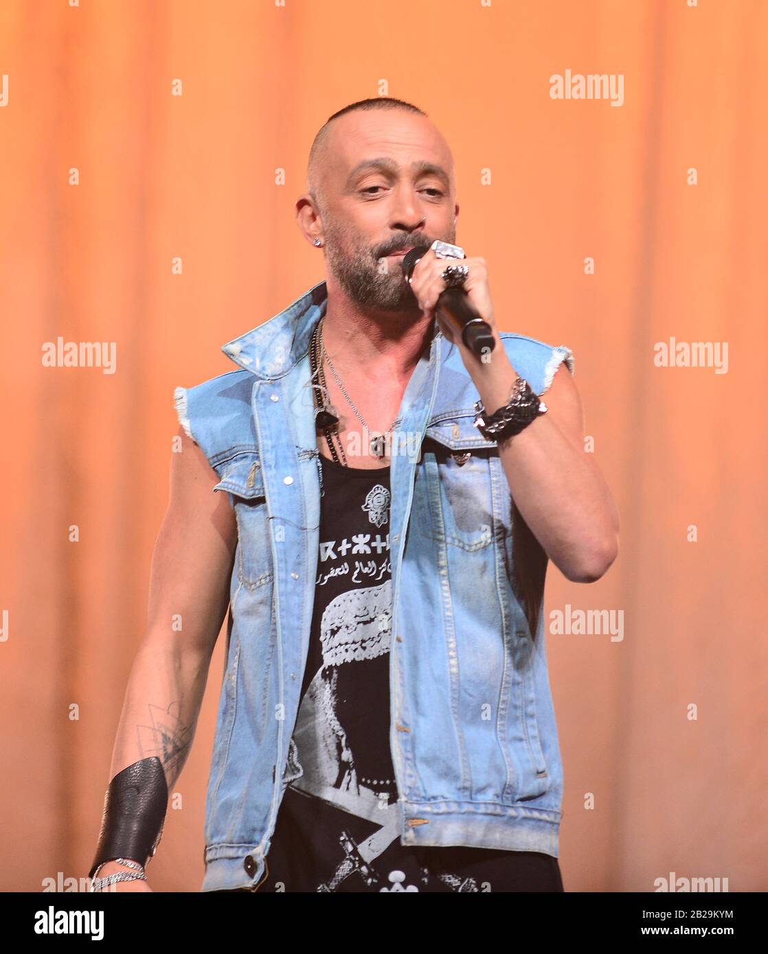 Mario domm hi-res stock photography and images - Alamy