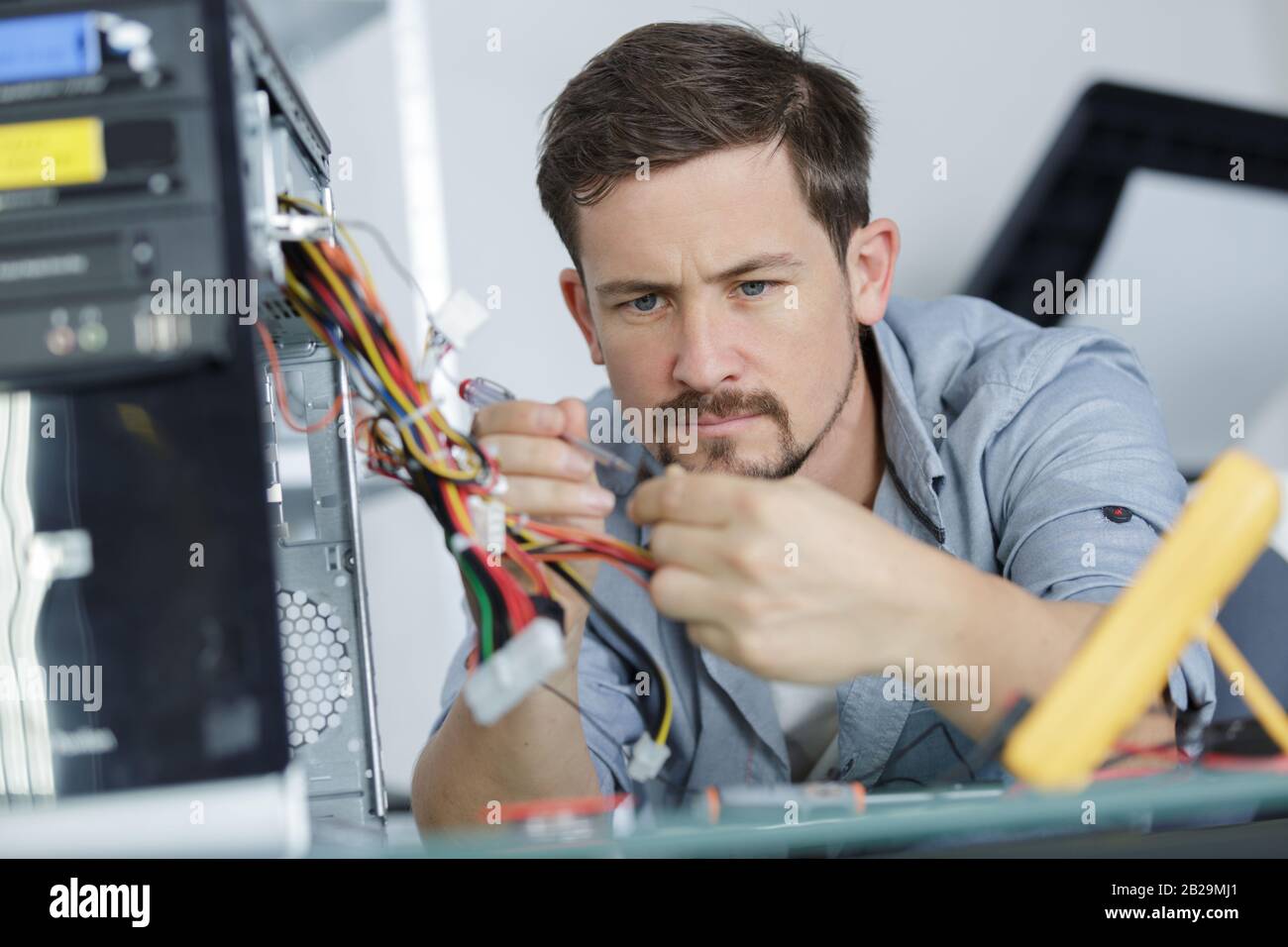 Network server room routers hi-res stock photography and images - Alamy