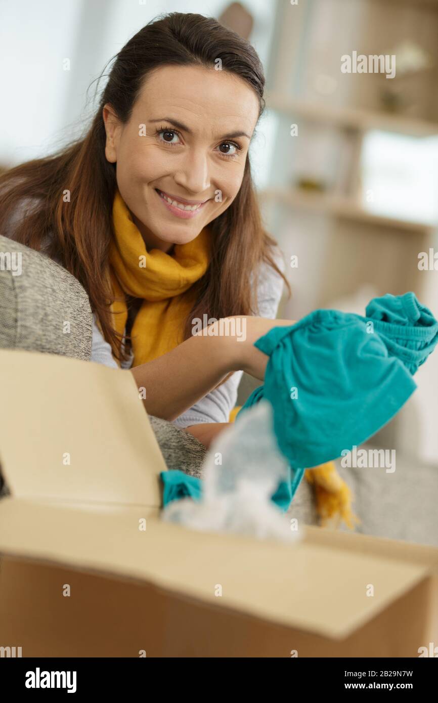 Woman and opening box and scream hi-res stock photography and images ...