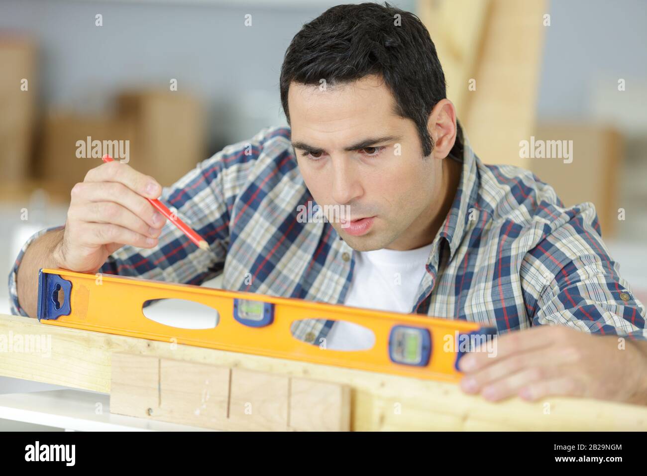 Man spirit level hi-res stock photography and images - Alamy