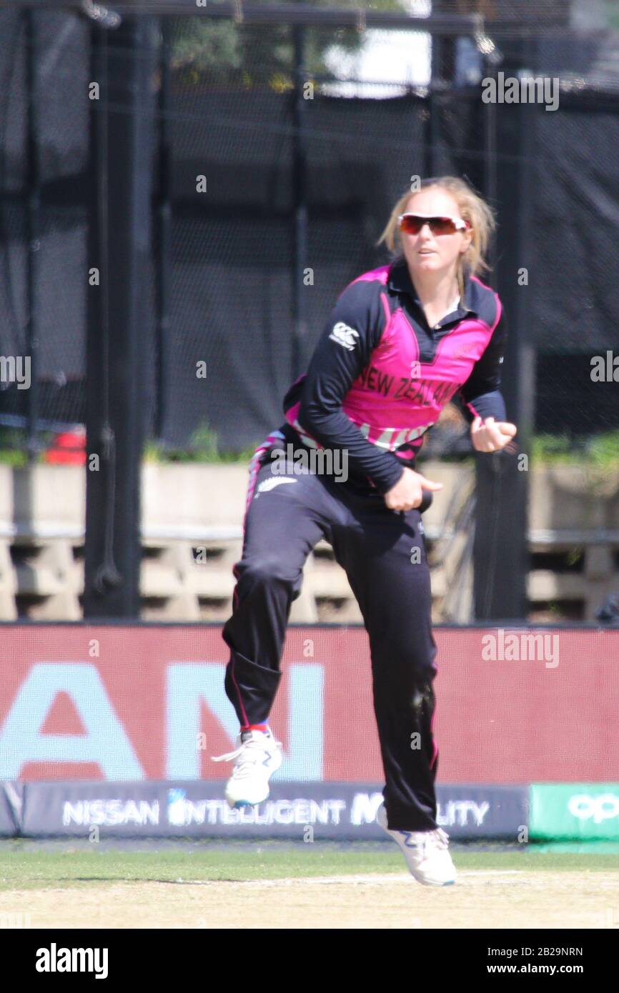Australian womens cricket team hi-res stock photography and images - Alamy