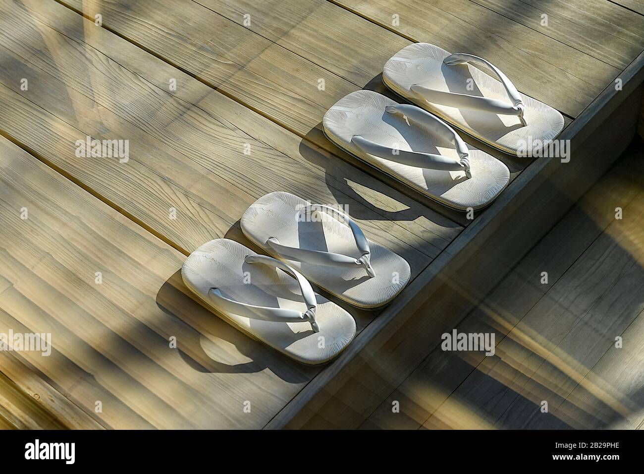 Japanese zori hi-res stock photography and images - Alamy