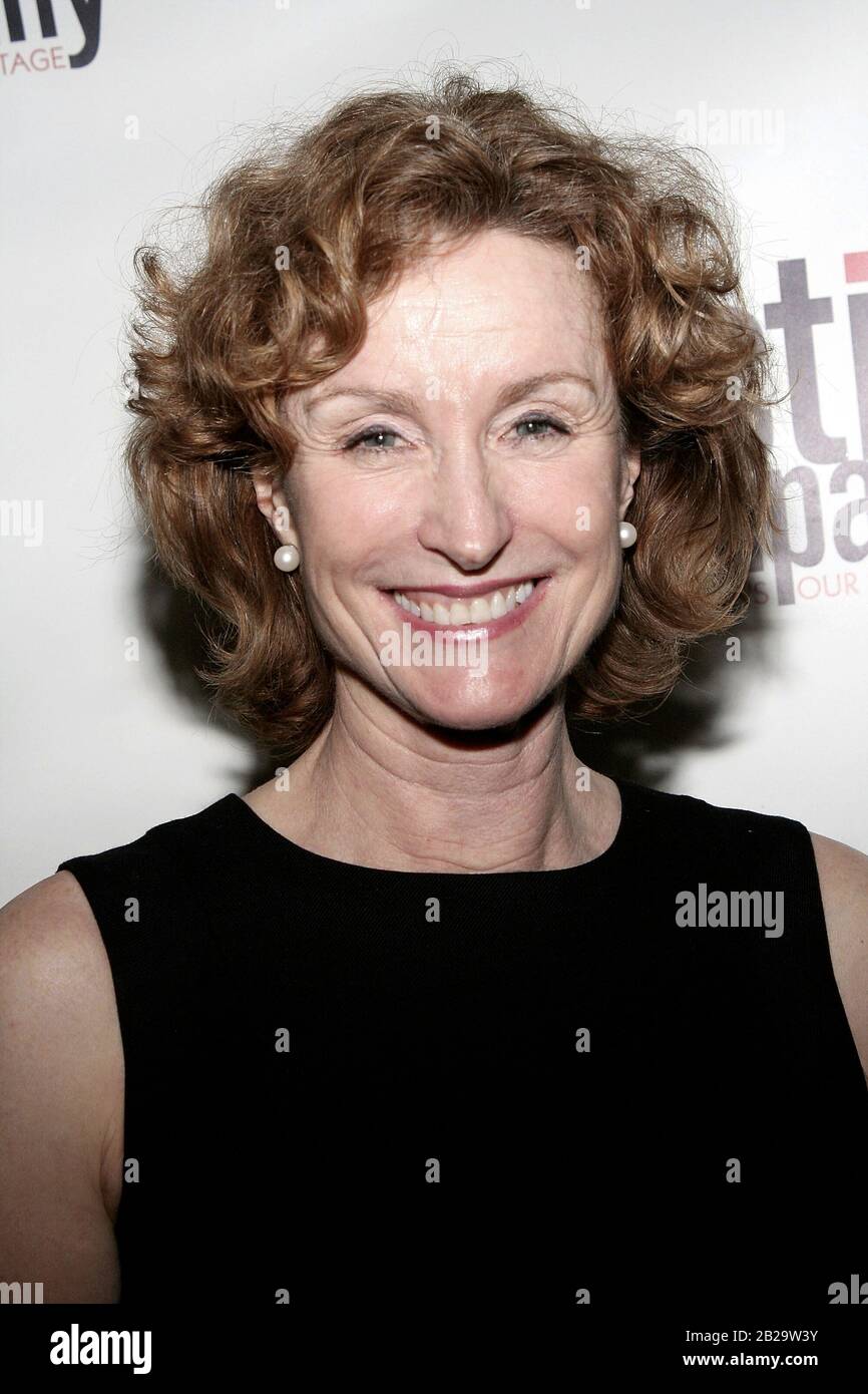 Lisa banes hi-res stock photography and images - Alamy