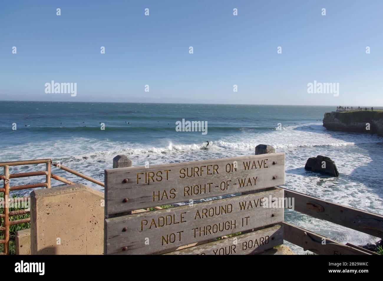 Santa Cruz, CA, USA. 1st Mar, 2020. Summer arrives early in California ...