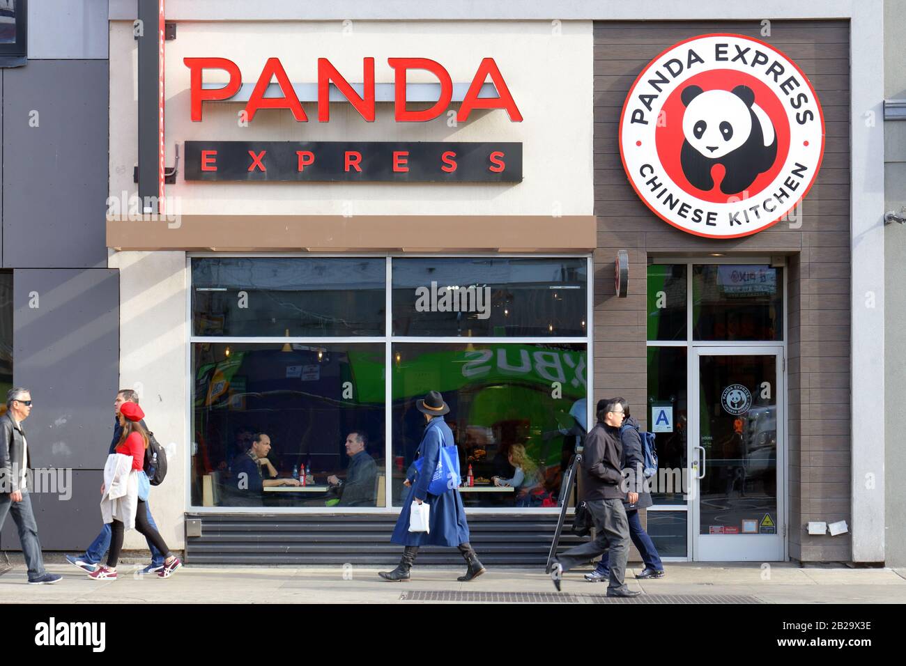 Panda Express, 414 8th Ave, New York. NYC storefront photo of a fast ...