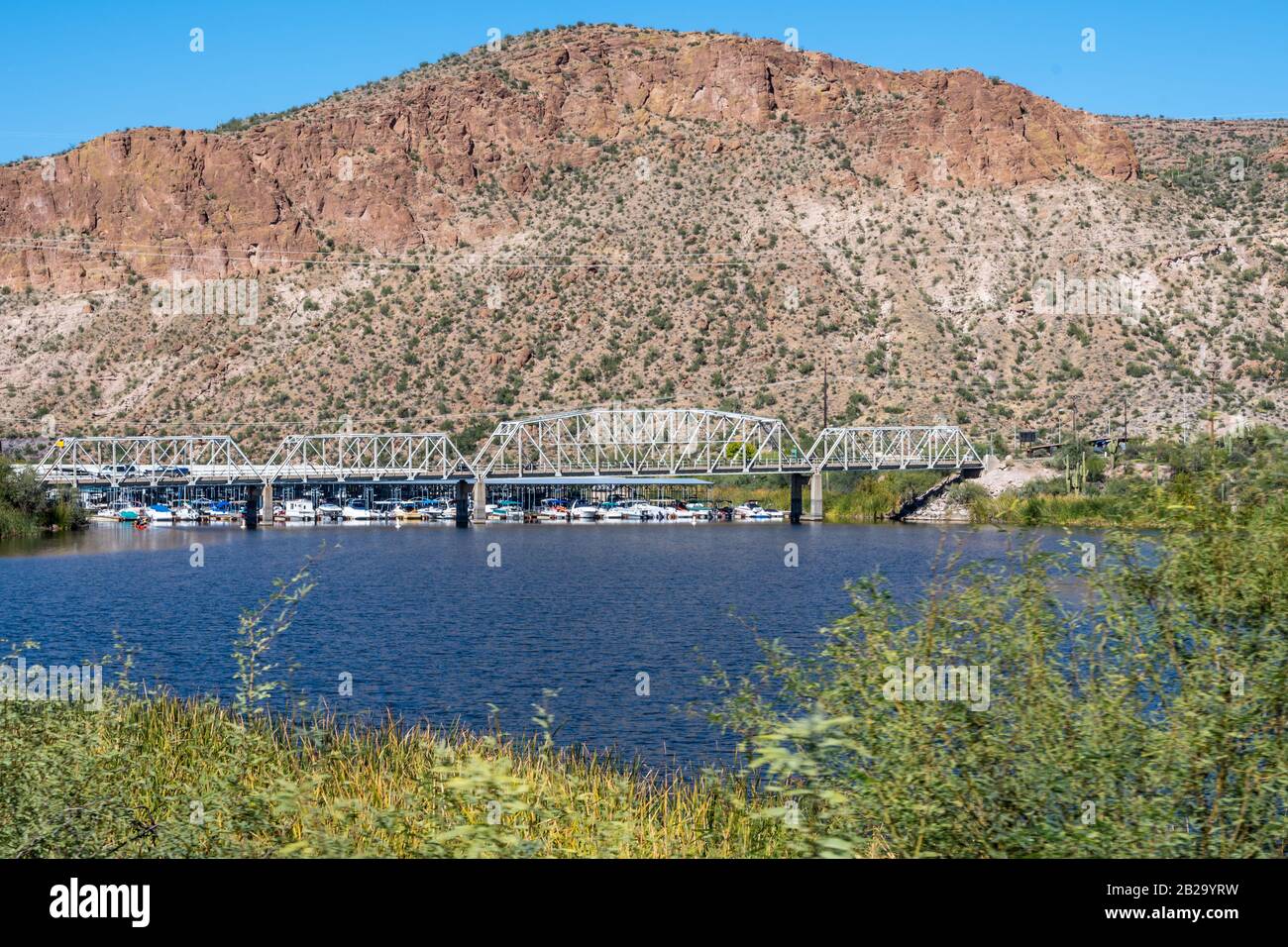 A gorgeous view of the natural landscape in Apache Junction, Arizona ...