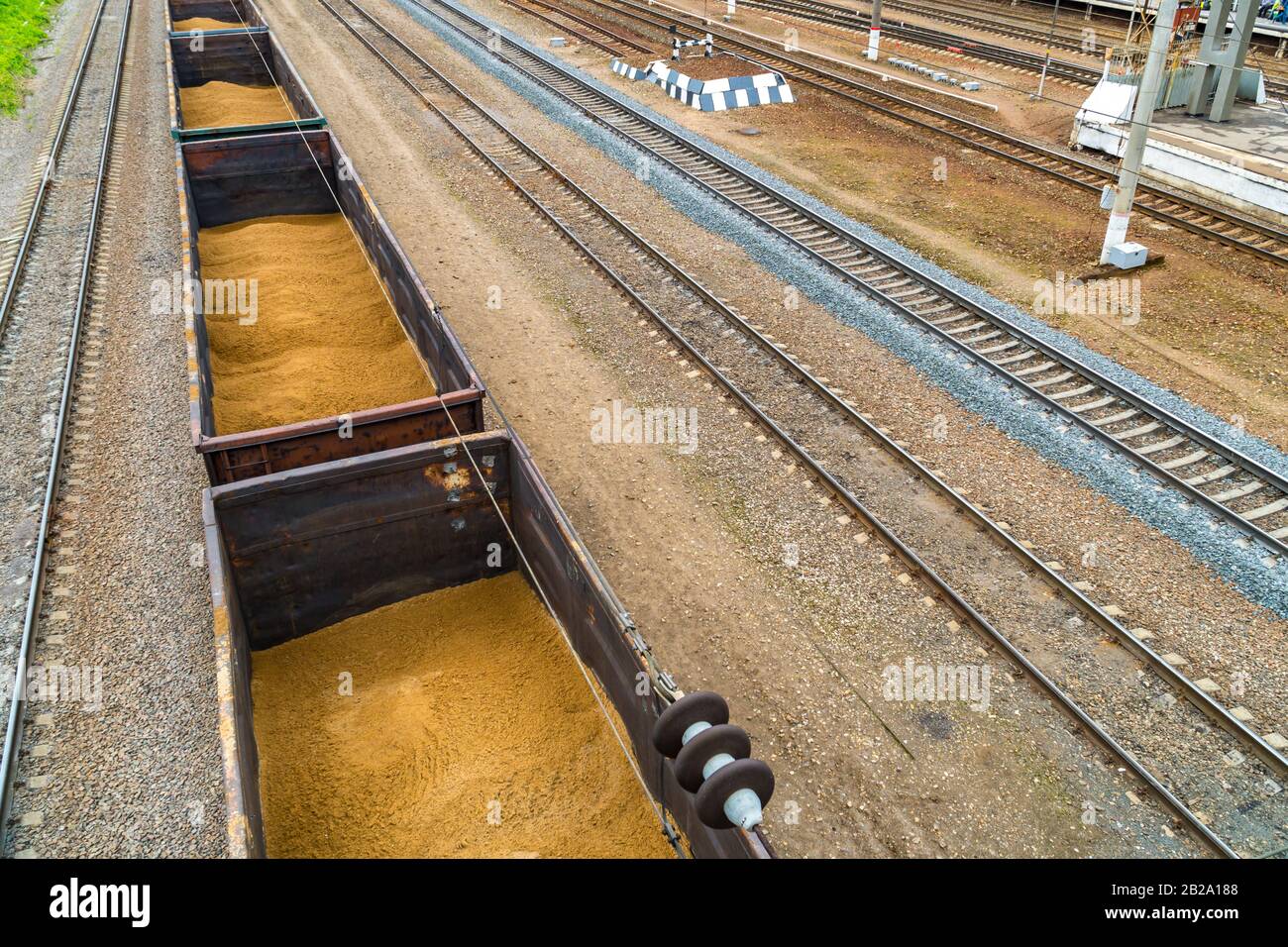Rail and motor transportation hi-res stock photography and images - Alamy