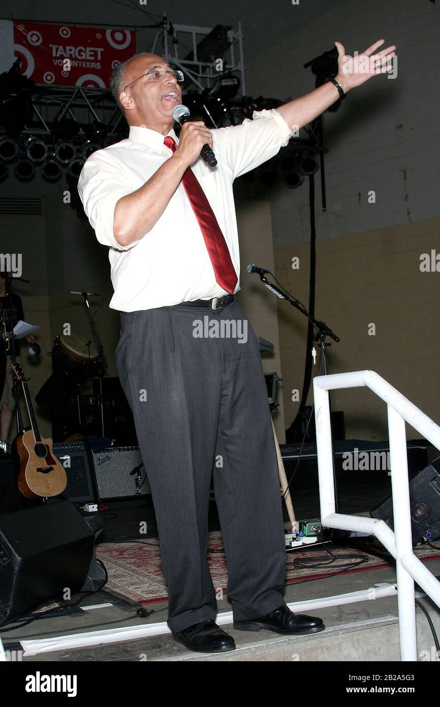 Coney Island, NY, USA. 6 August, 2009. New York City Comptroller ...