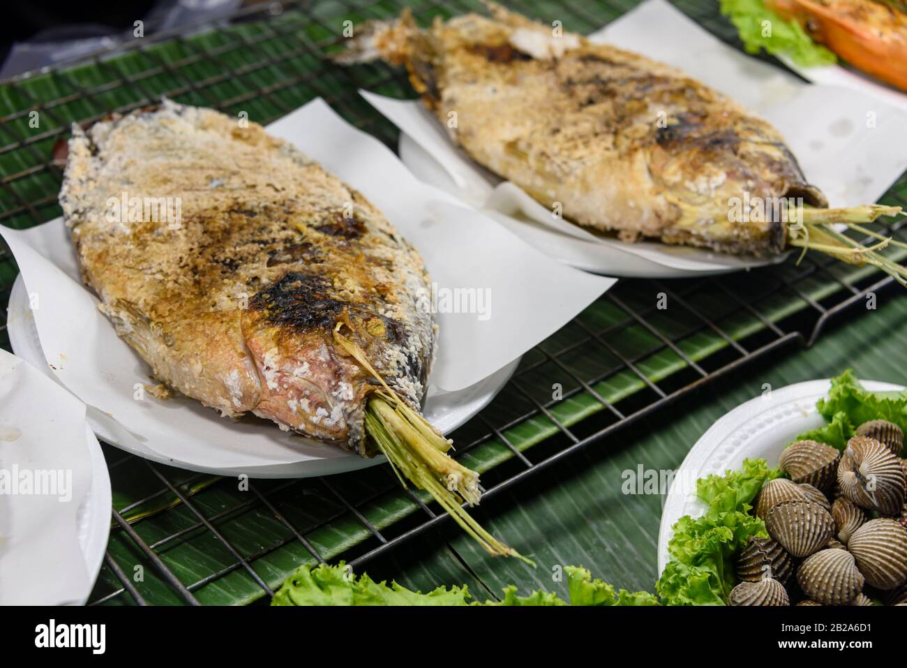 Food hygiene fish hi-res stock photography and images - Alamy