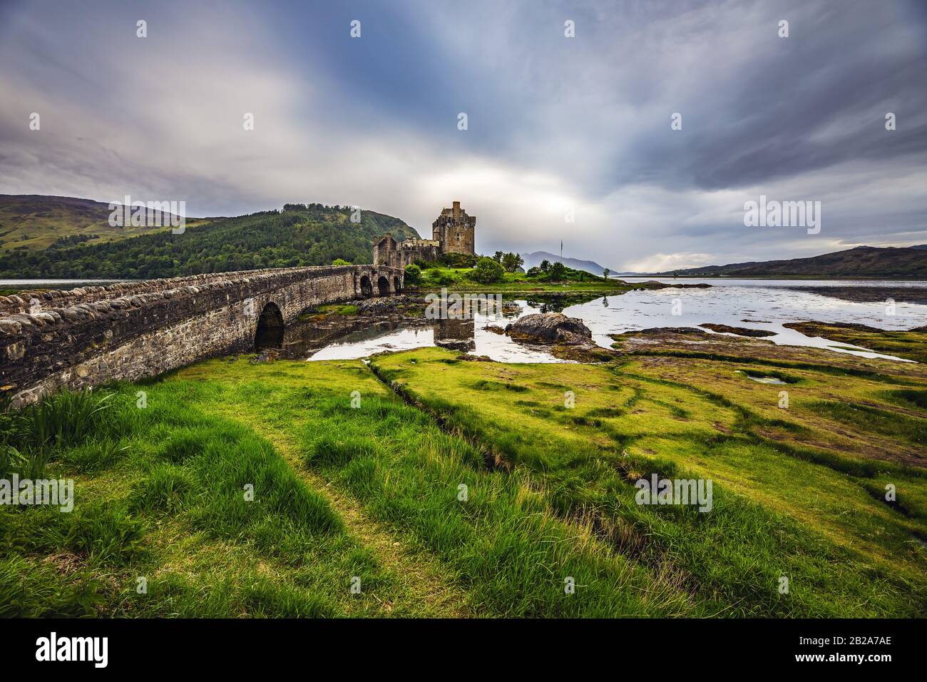 Ancient Scottish medieval buildings and beautiful landscape of ...