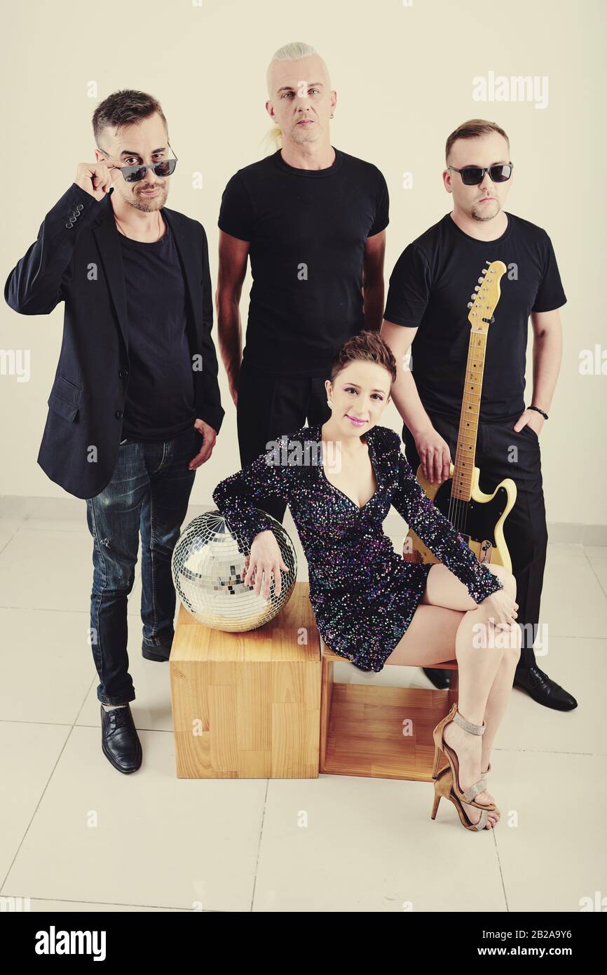 Ifestyle people hi-res stock photography and images - Alamy