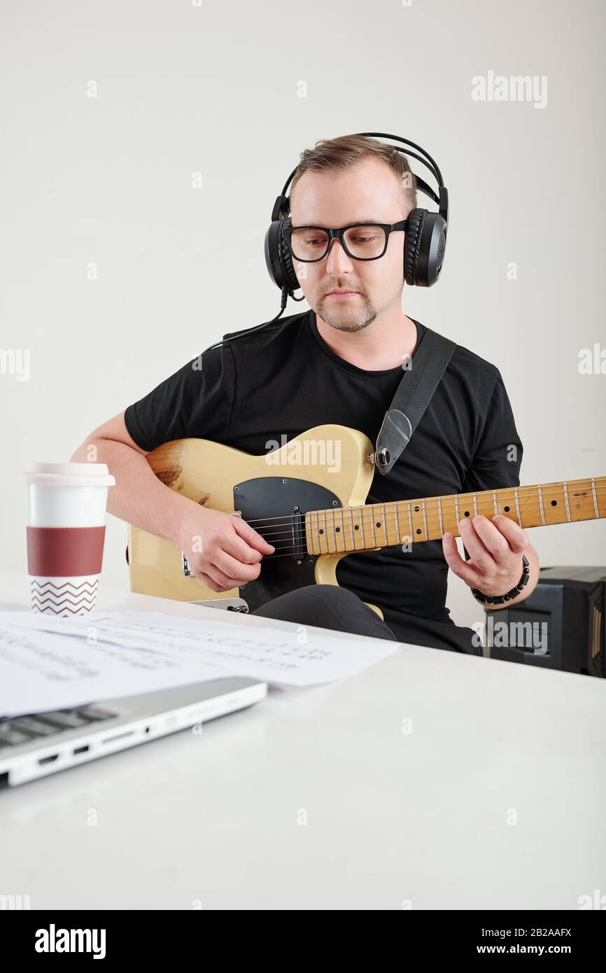Young composer hi-res stock photography and images - Alamy