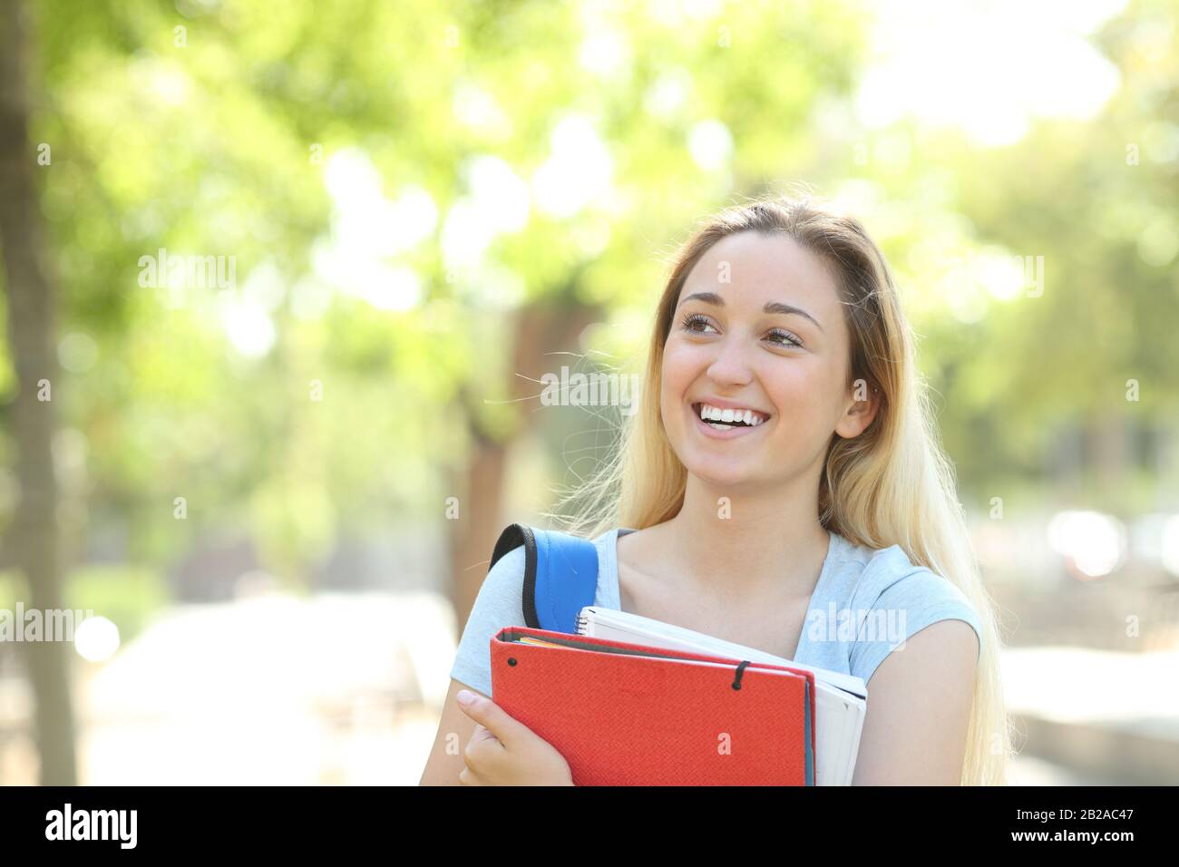 Pretty blonde student in university hi-res stock photography and images ...