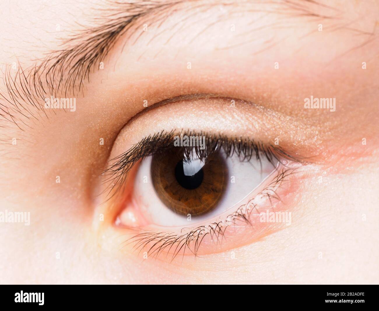 Girl eye test hi-res stock photography and images - Alamy