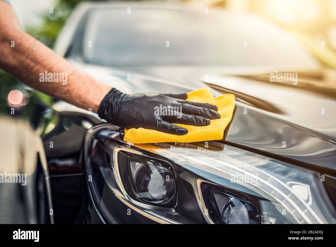 Hand car wash hi-res stock photography and images - Alamy