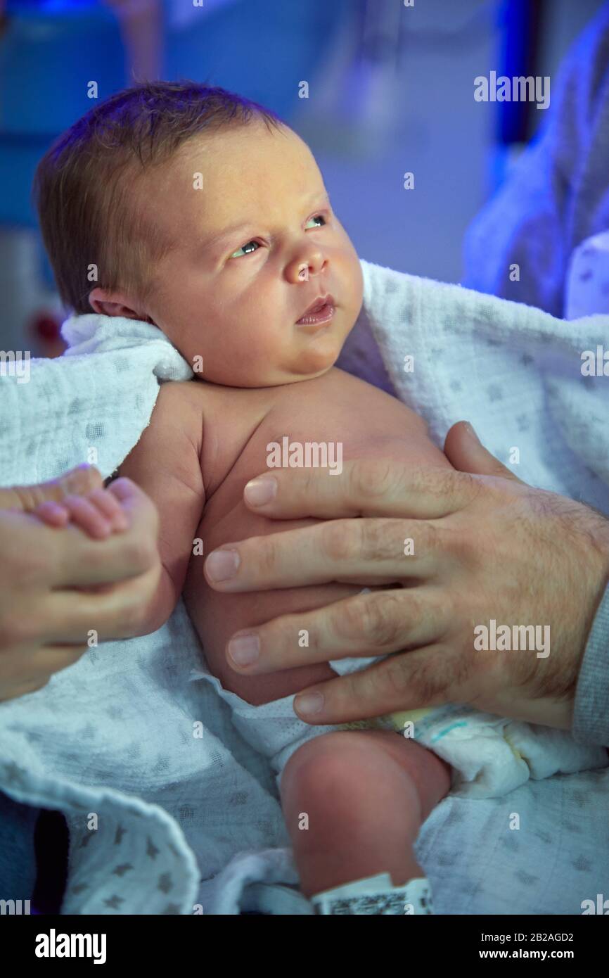 Hospitalize hi-res stock photography and images - Alamy
