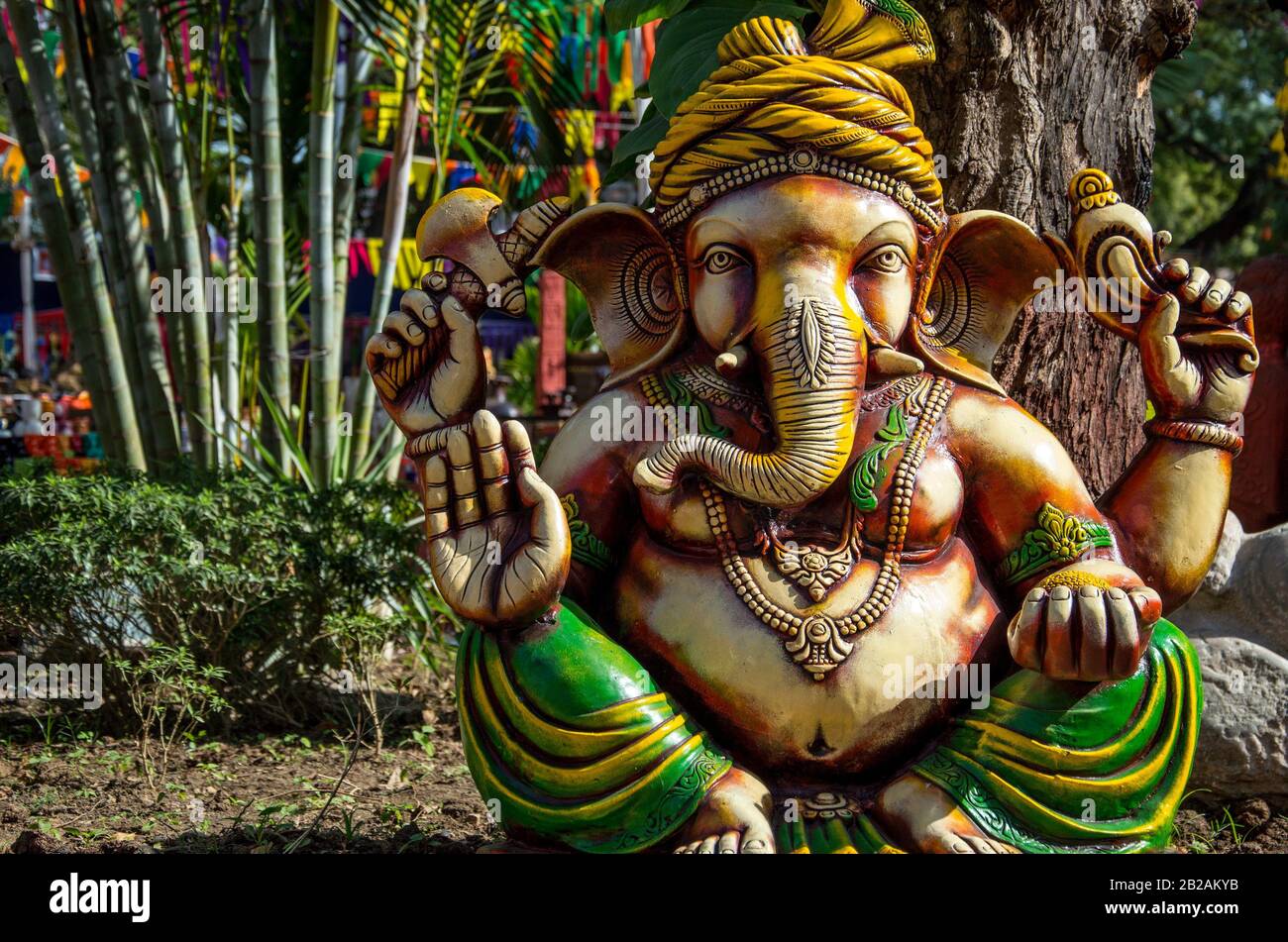 Idol hindu god hi-res stock photography and images - Alamy