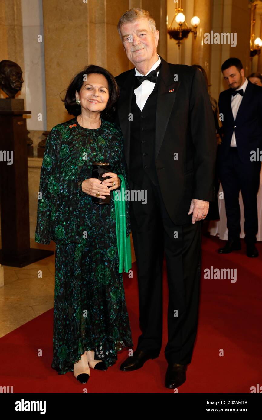 Hamburg, Germany. 28th Feb, 2020. Manfred Lahnstein (SPD), manager and ...