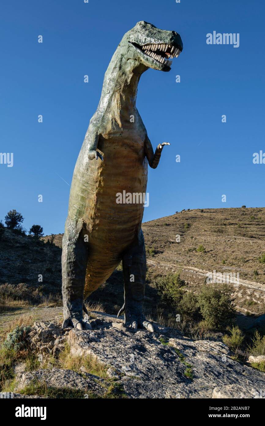 Tarbosaurus hi-res stock photography and images - Alamy