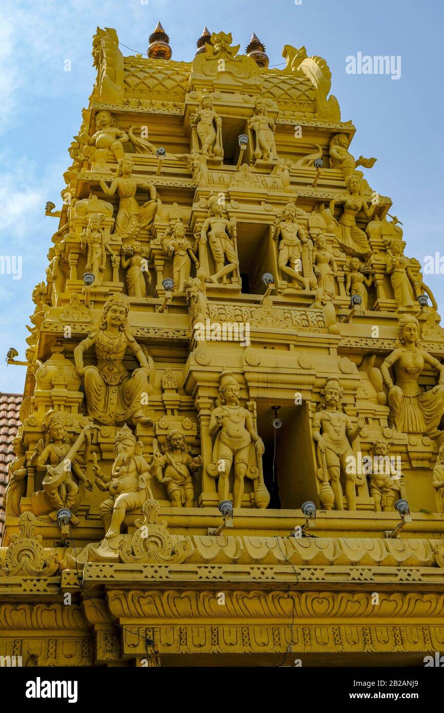 Sri Lanka Colombo Hindu Temple High Resolution Stock Photography and ...