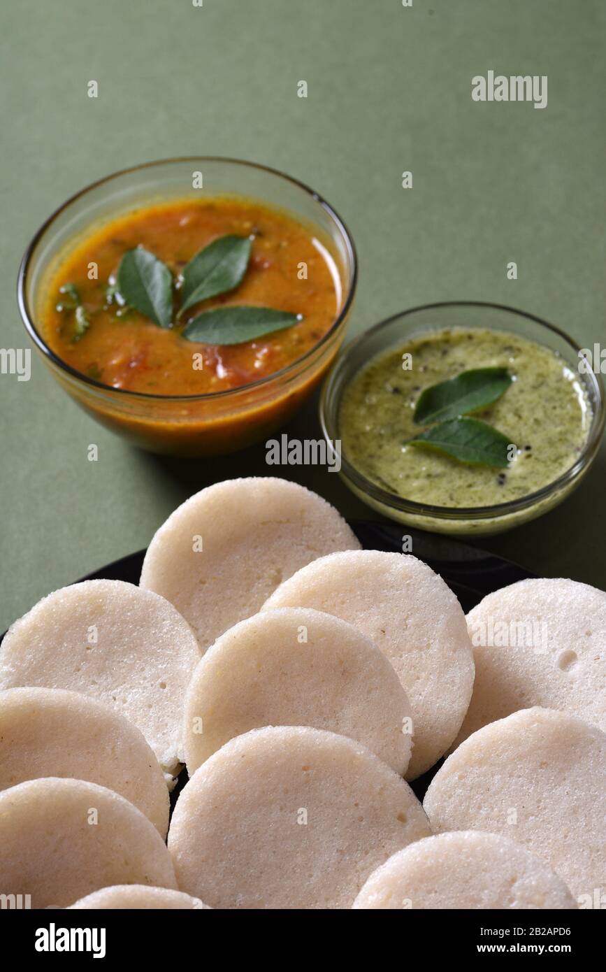 South indian food idli chutney hi-res stock photography and images - Alamy