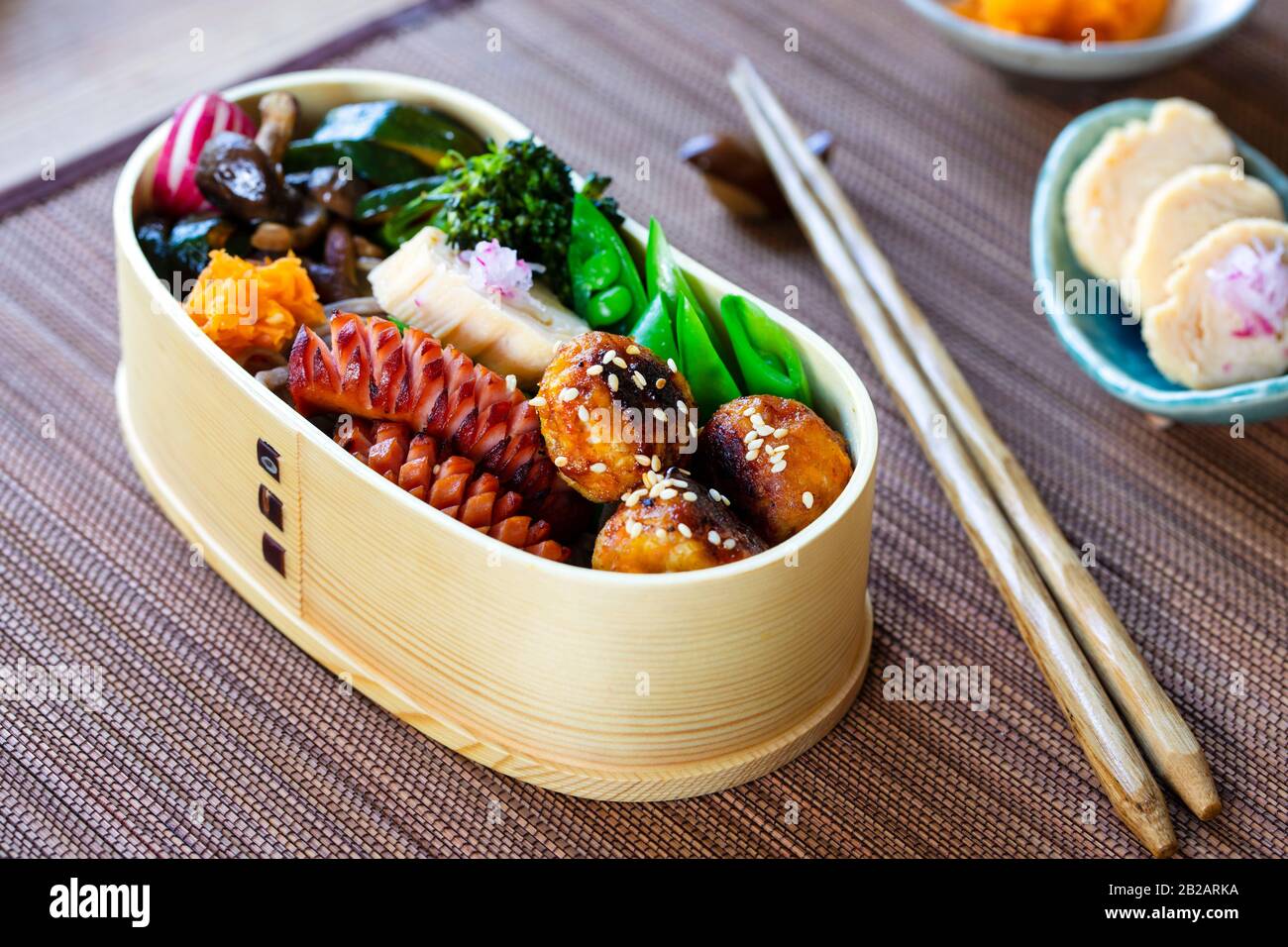 Japanese box balls hi-res stock photography and images - Alamy