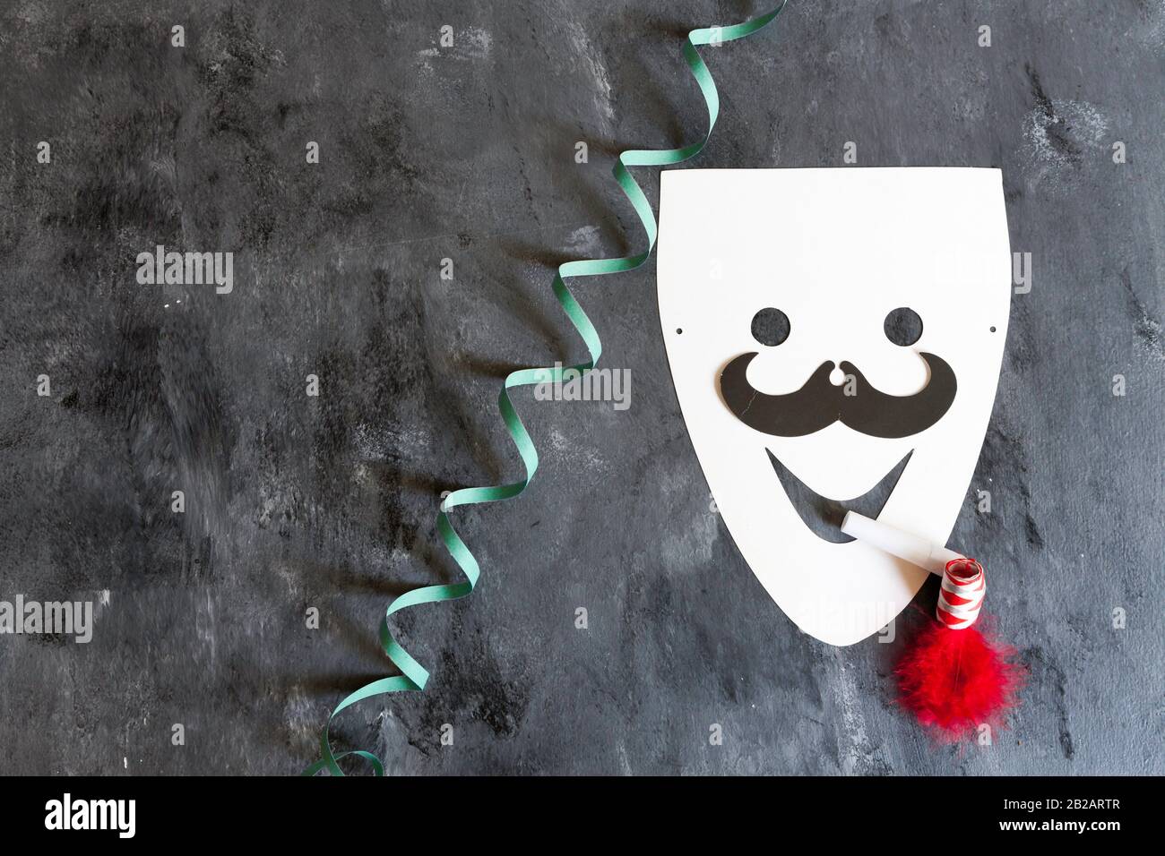 Matasuegras hi-res stock photography and images - Alamy