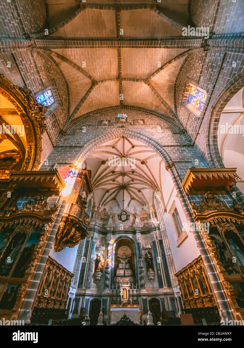 The Capela dos Ossos, Chapel of Bones in Evora Portugal Stock Photo - Alamy