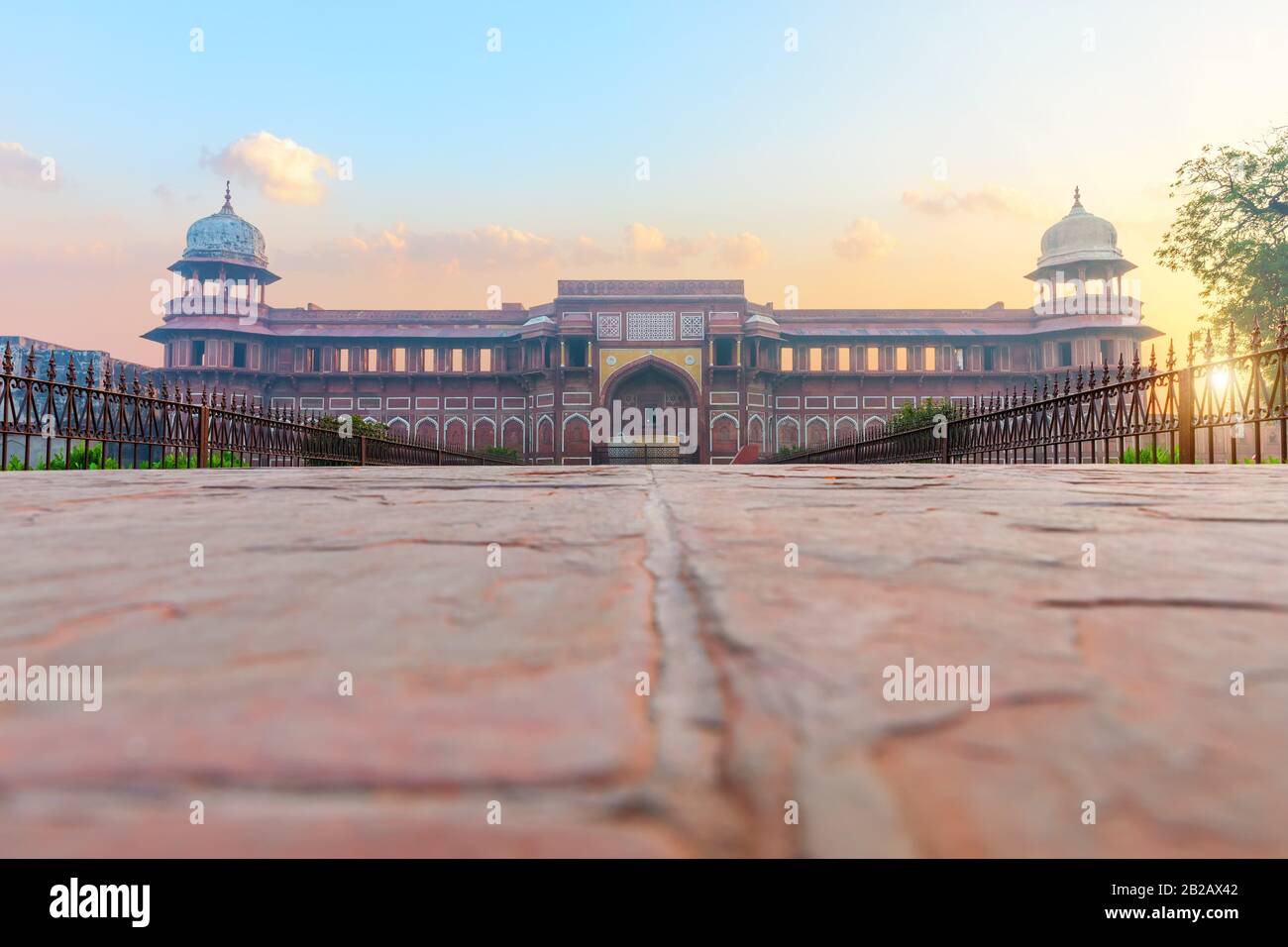 Red fort in india hi-res stock photography and images - Alamy
