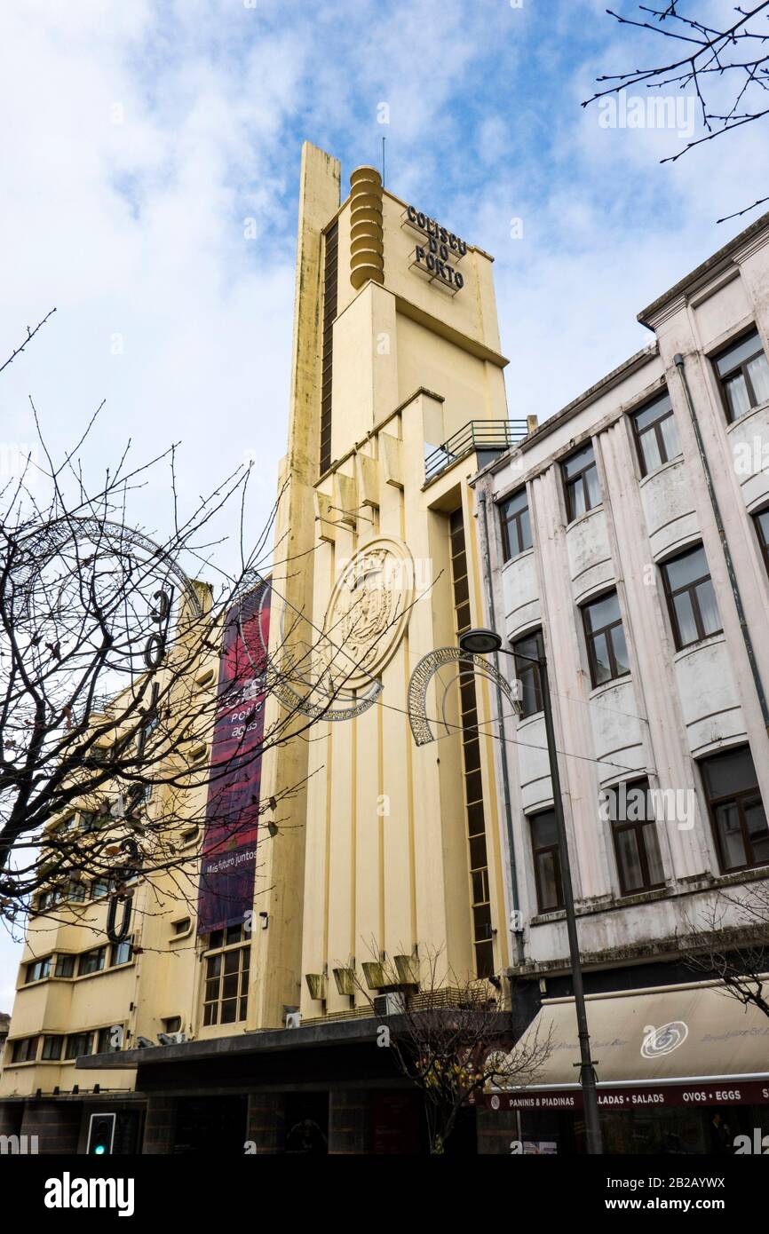 Theatre porto hi-res stock photography and images - Alamy