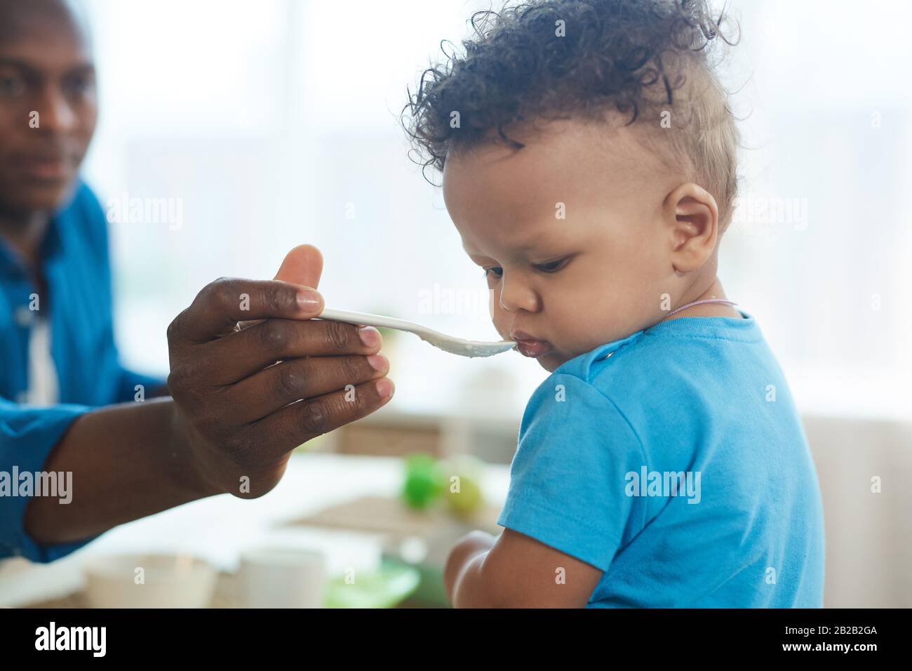 African american toddler eat hi-res stock photography and images - Alamy