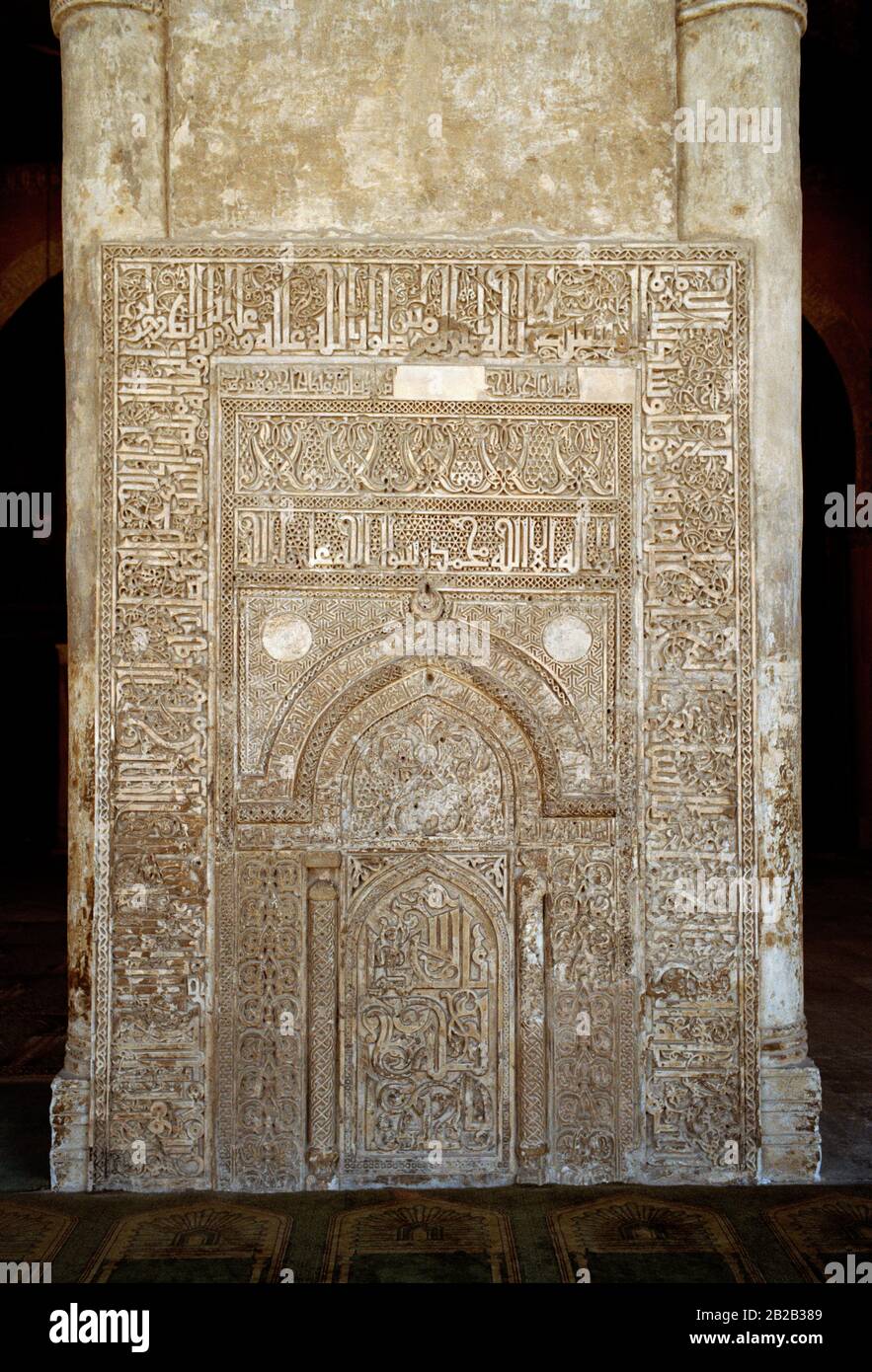 Historical stone carving art islamic architecture hi-res stock ...