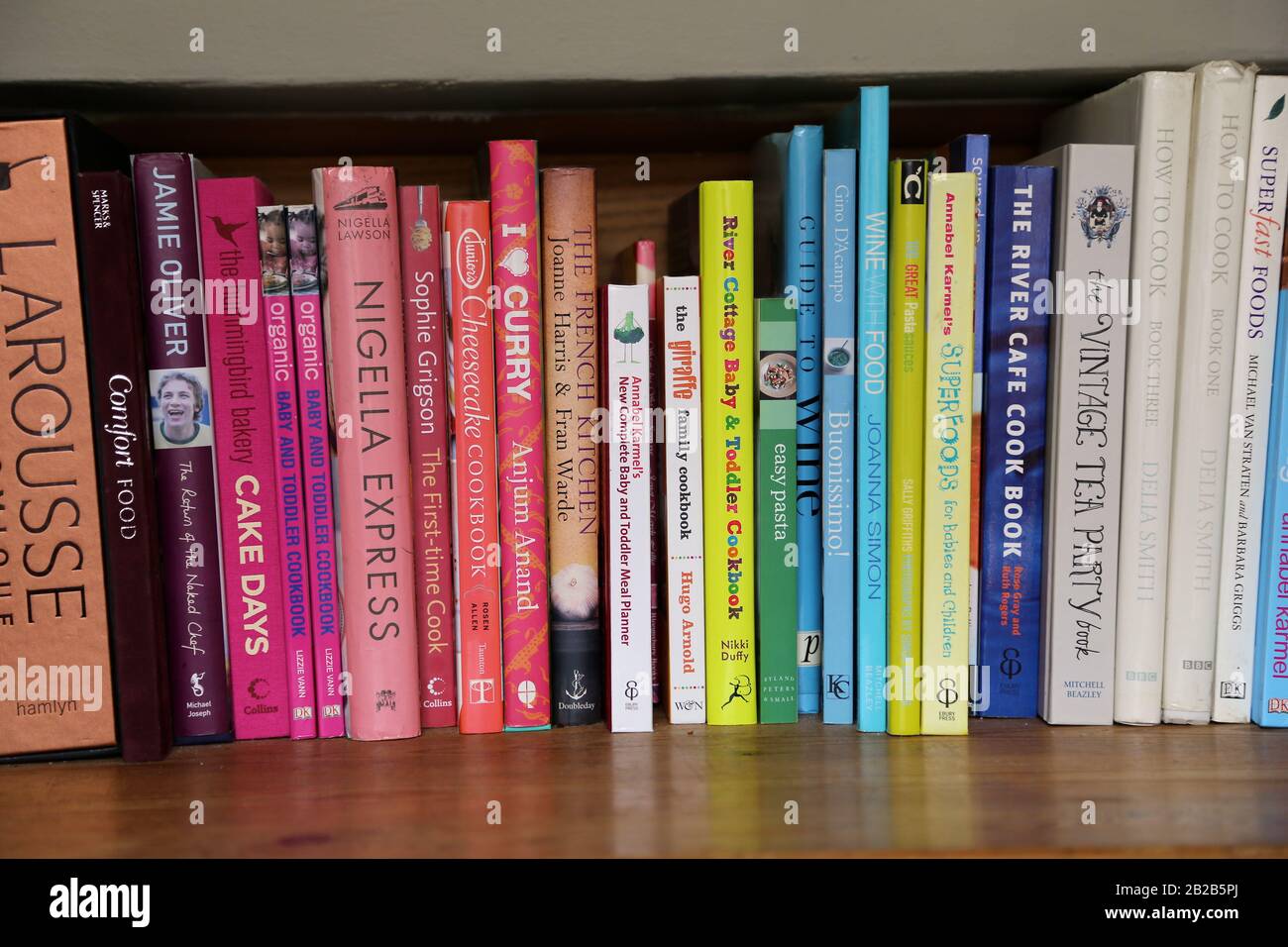 Cookbooks hi-res stock photography and images - Alamy