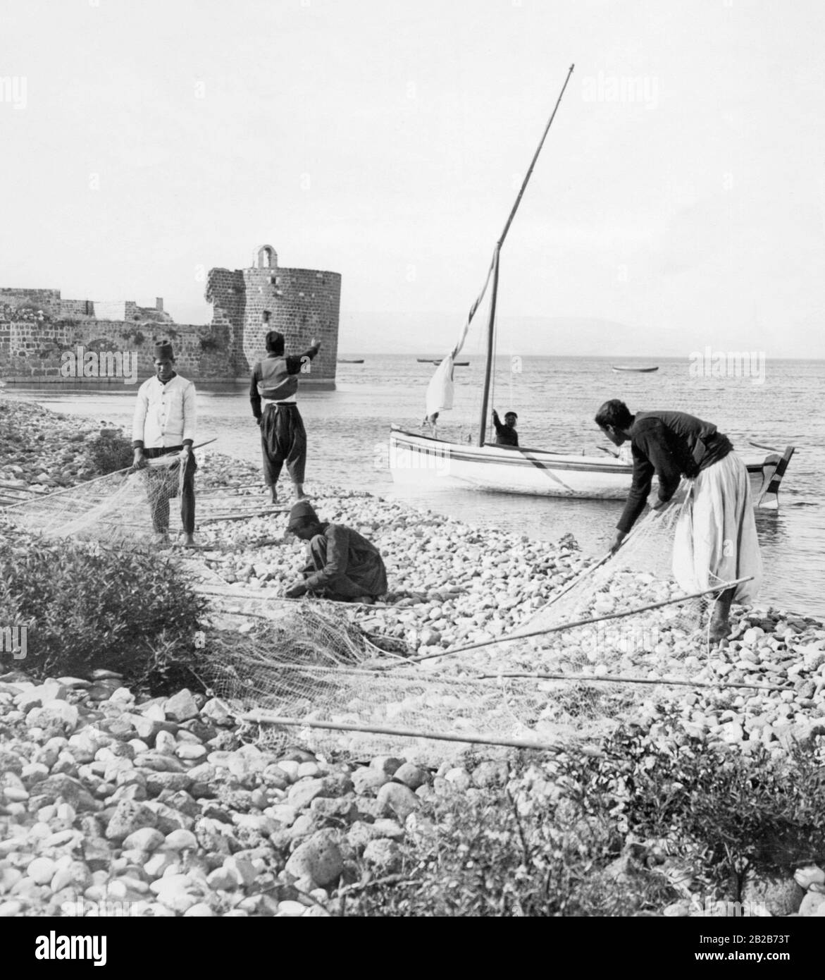 1940s Israel Fishermen High Resolution Stock Photography and Images - Alamy