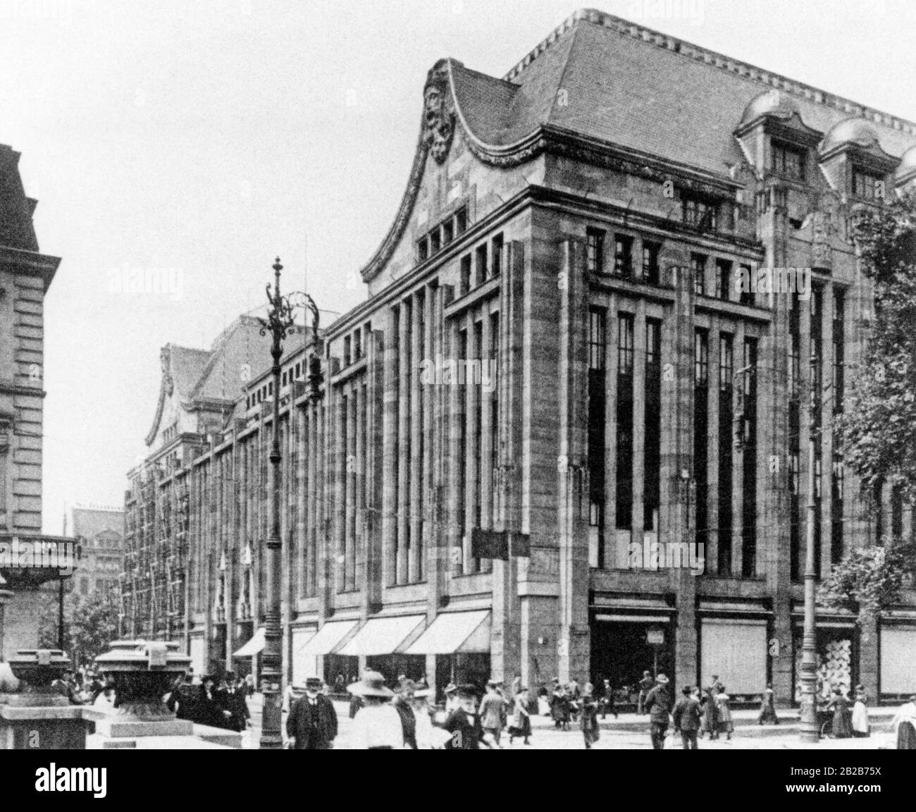 One of the most modern and advanced department stores in the German ...