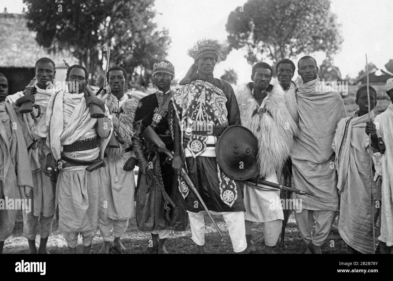 The two men in the centre of the picture are Abyssinian dignitaries ...