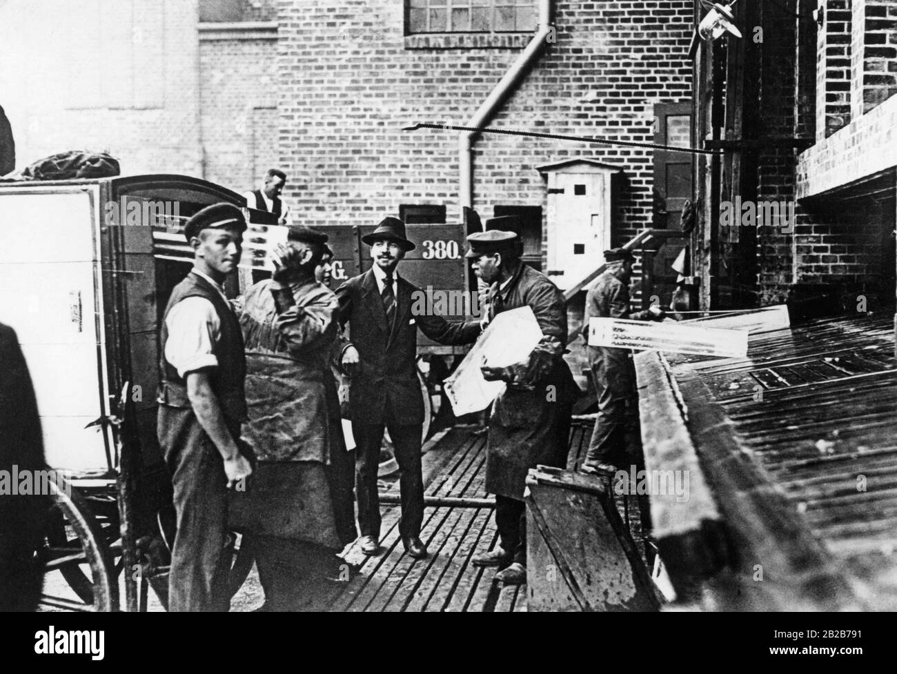Artificial ice is loaded in Berlin. Undated photo Stock Photo - Alamy