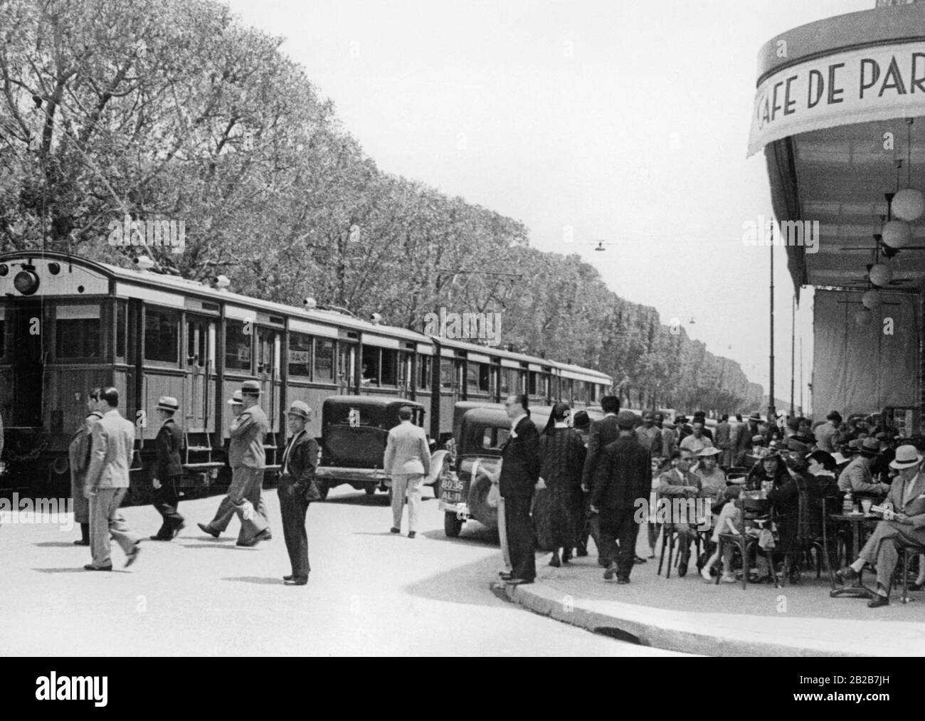 One of the main roads of Tunis, when Tunisia was still a French colony ...