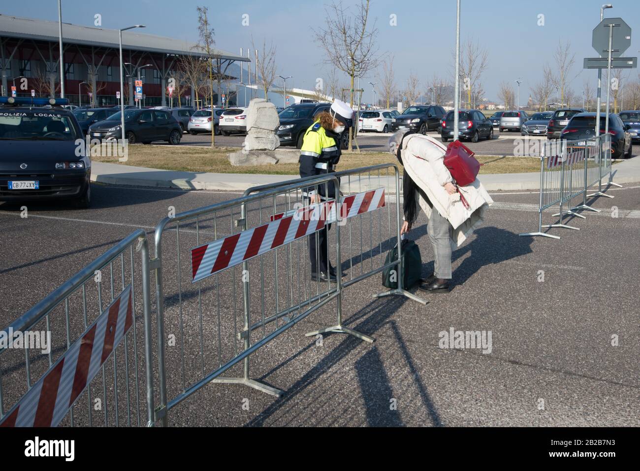The red zone of the Schiavonia hospital outside the limits in Padua ...
