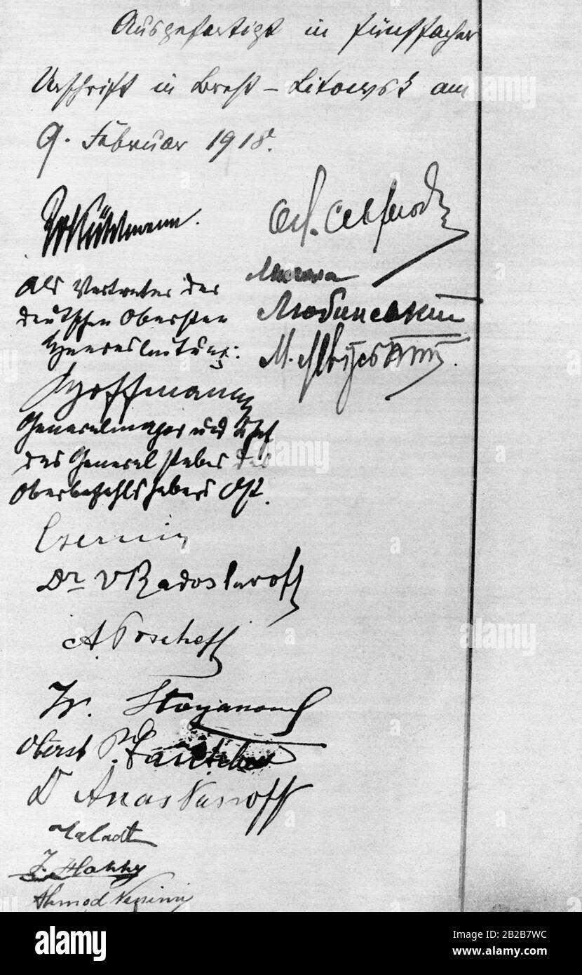 Peace recognition Black and White Stock Photos & Images - Alamy